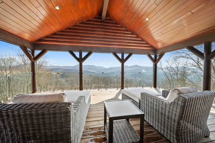 Luxury Log Lodge W/views, Hot Tub, Sleeps 16 - Banner Elk, NC
