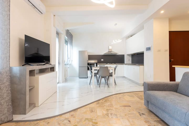 Ranzoni Design Apartment - Novara