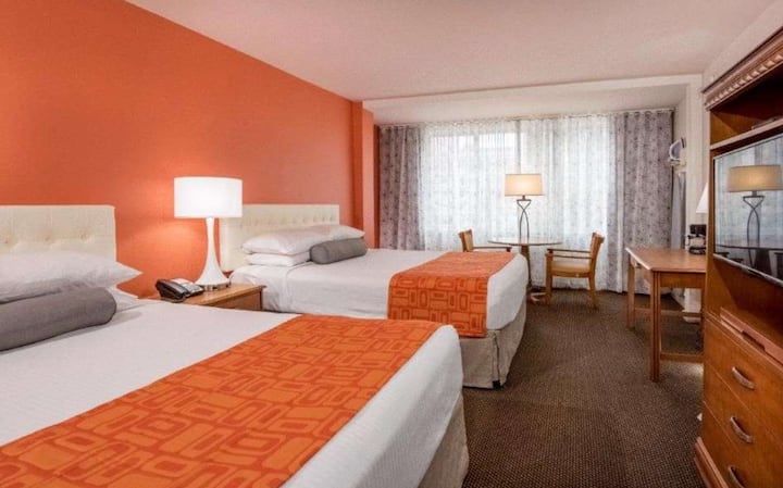 2 Double Beds | Howard Johnson Ac | Near Casino - Atlantic City, NJ