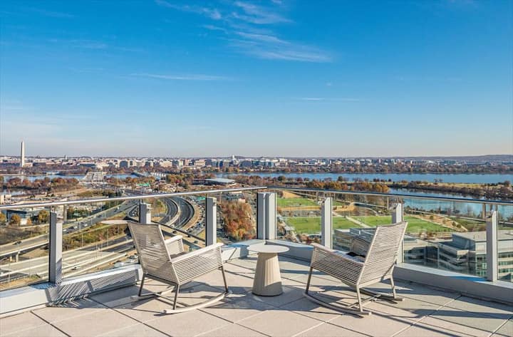 Enjoy Dc Skyline Views! Nr National Mall - Arlington, VA