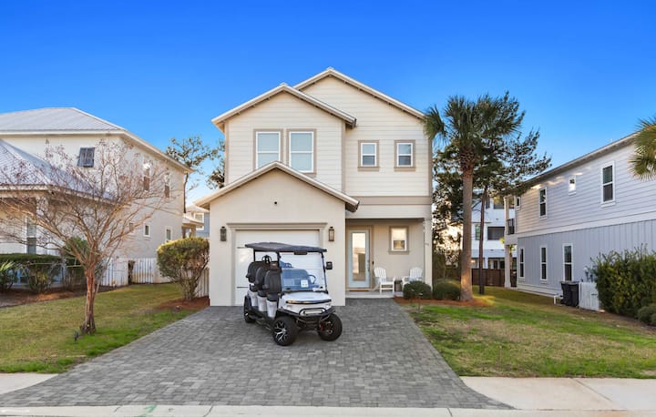 Sleeps 15 | Walk To Beach | 6-seat Golf Cart - Destin, FL