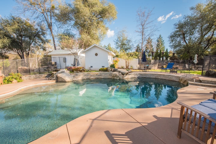 Curtis Creek Retreat - Sonora, CA