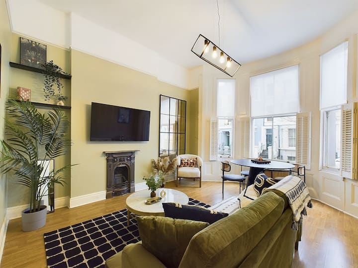 Notting Hill Escape! - London