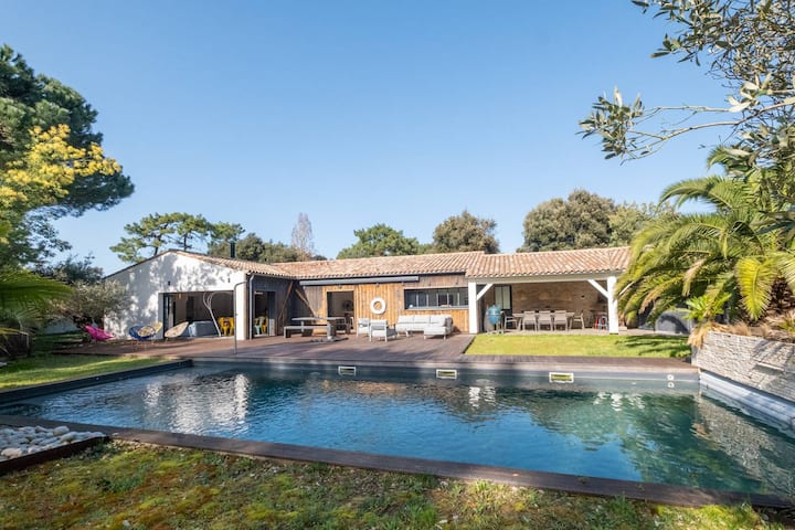 Gorille - Villa D’exception De 200 M2 Au Cœur D’un - Rivedoux-Plage