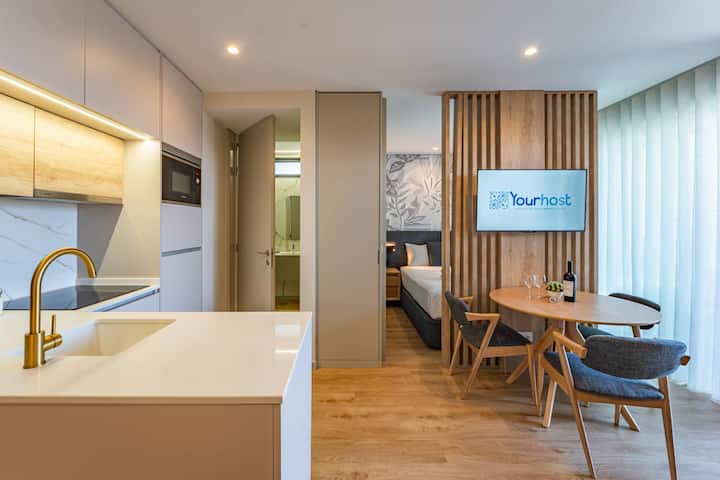 Douro Tower - Pool, 360cº View, Ac & Free Parking - Arcozelo