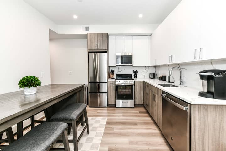 Brand New Modern 3br | Stylish, Comfortable - Washington, DC