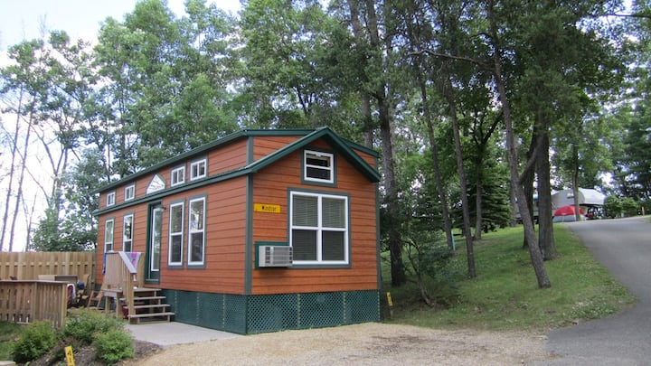 Deluxe Loft Patio Cabin | Queen & Bunks | Sleeps 8 - Wisconsin Dells, WI