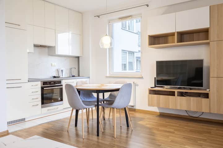 Modern Apartment Close To Warsaw City Center - Warszawa