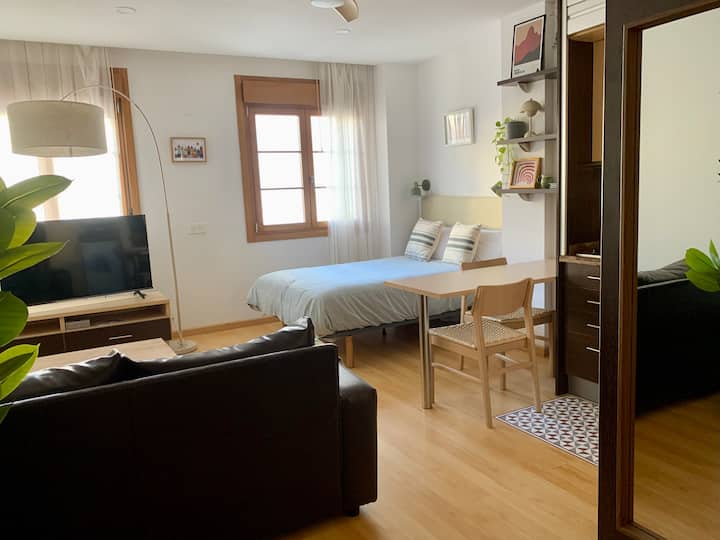 Apartamentos Plaza América, Oviedo Centro - Oviedo