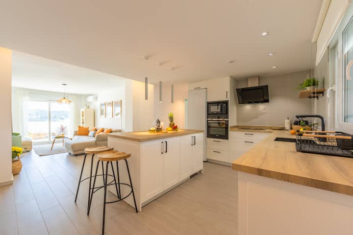 Terrace With Sea & Africa Views And Pool - Tarifa