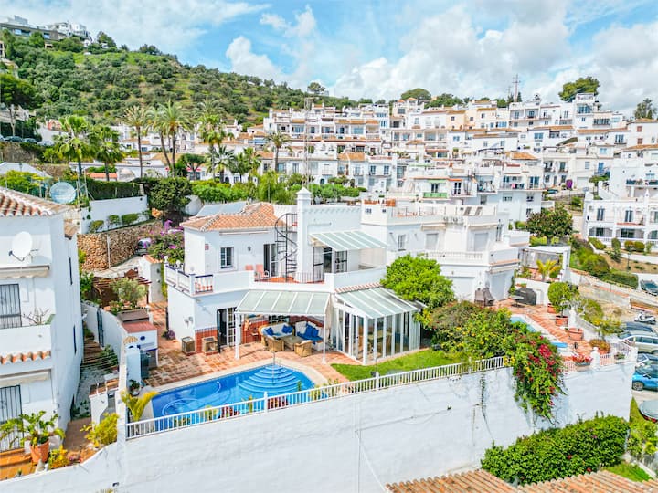 Luxury Villa With Private Pool & Sea Views, Nerja - Torrox