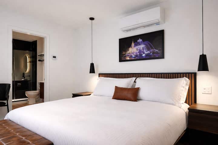 Chambre Avec 1 Lit King | Centre-ville De Québec - Quebec City