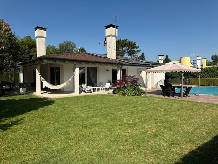 Pioppi Villa Singola Con Piscina - Albarella