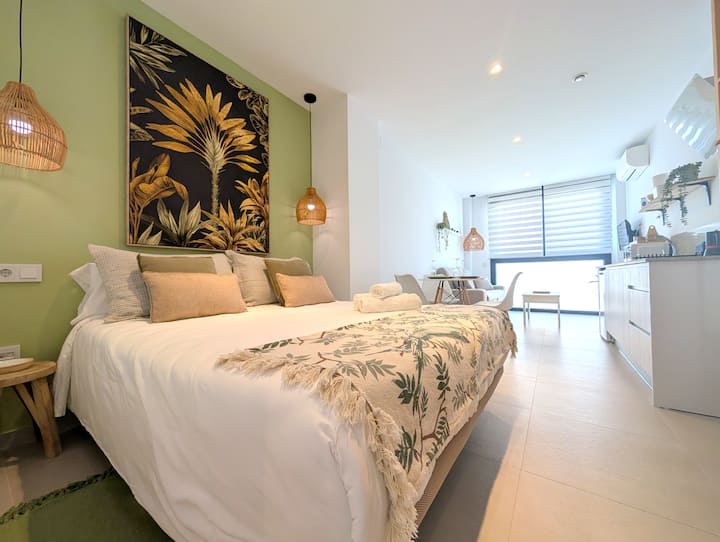 Livingtarifa Black Palm - Tarifa