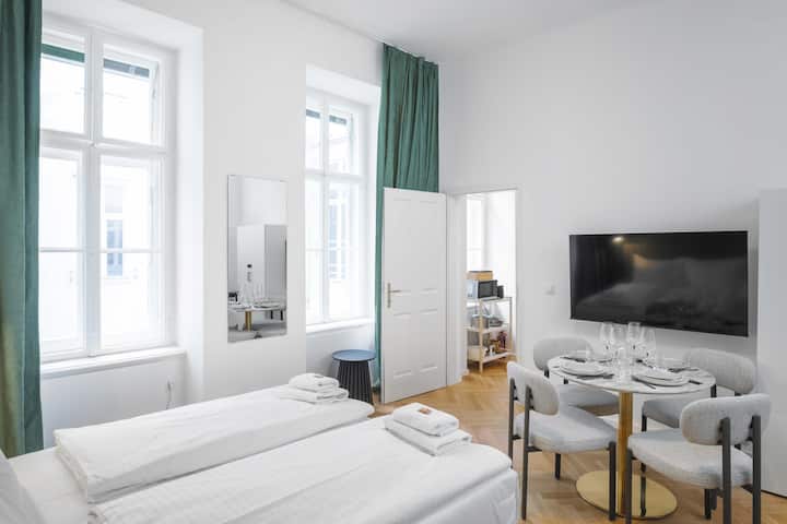 Charming Studio For 2-4 Tram To Center - Wien