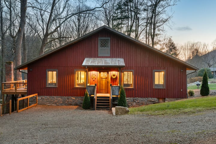 10 Min To Asheville | Creekside, Fire Table, Games - Asheville, NC
