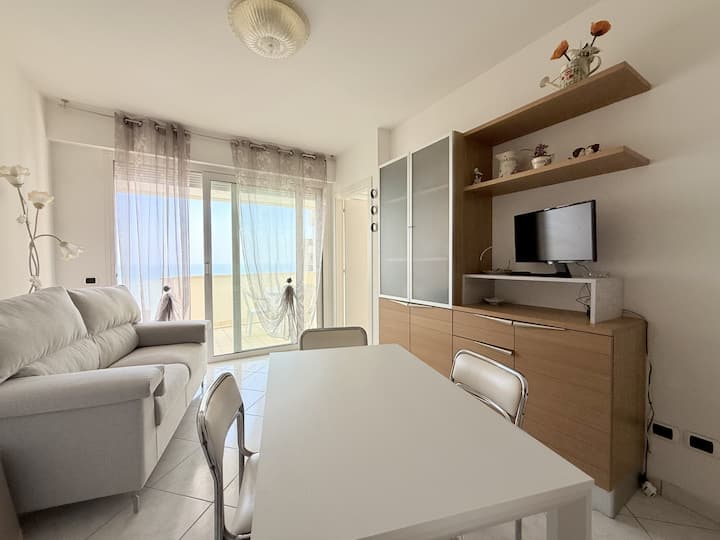 Se219 - Senigallia, Two-bed With Seafront Terrace - Senigallia