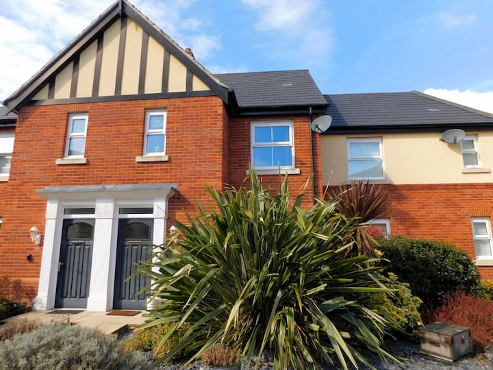 Blue Haven, Randall Crescent, Cromer - Cromer