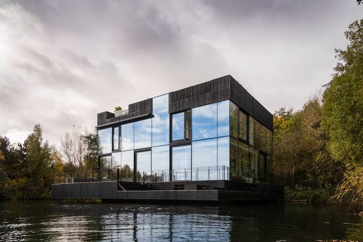 Huntsman Lake House - Lechlade-on-Thames