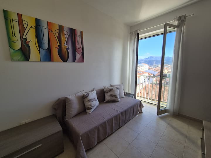 Casa Luna – Between The Sea And The Pine Forest - Viareggio