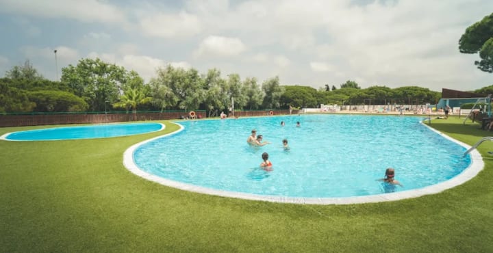 Zecamping 3* Bungalow Piscine - Castelldefels