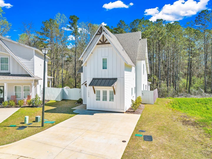 New! Miss Alberta's Cottage, 3br/2.5ba In Auburn! - Auburn, AL