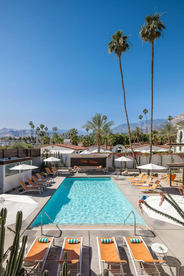 Standard Queen, Balcony, Mountain View - Palm Springs, CA