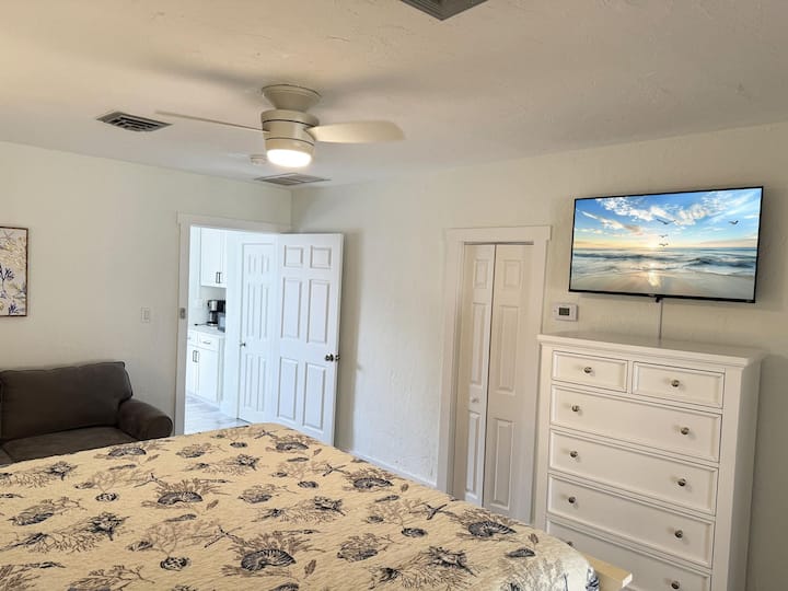 Venice Villas 1br – King & Lanai Sleeps 4 - Venice Beach, FL