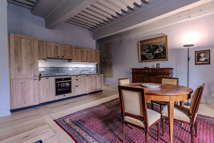 Gîte Tour Est - Château De Vachères - Saillans