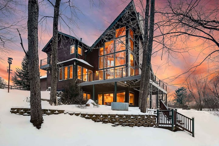 The Pines At Scandia | Luxury Estate On 12 Acres - Center City, MN