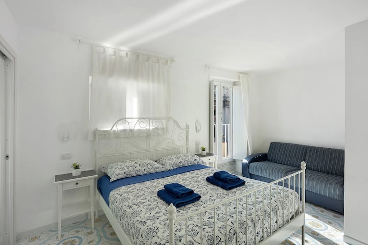 Divina Salerno - Camera Positano - イタリア サレルノ