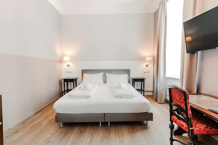 Atrium Hotel - Doppelzimmer Mit Couch - Salzburg