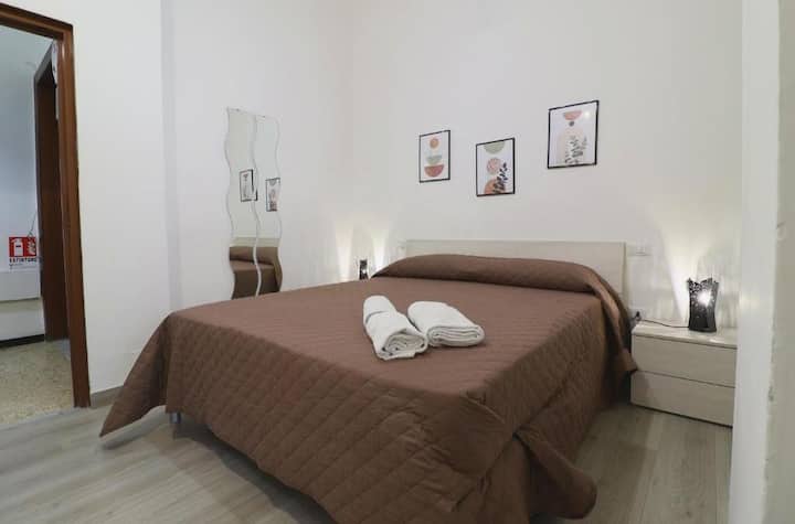 Giulia - Pompei Centro Apartments - Pompeya