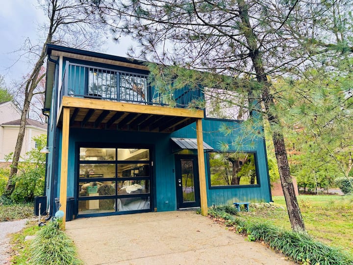 Home In Prime Location Near Louisville Attractions - Murray Hill, KY