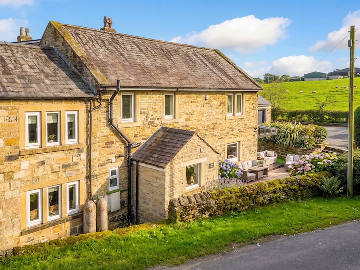 Johns Cottage - Knaresborough