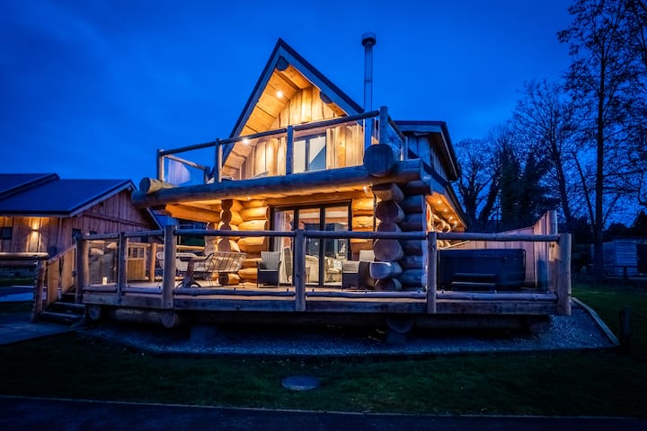 The Lookout - Ilkley