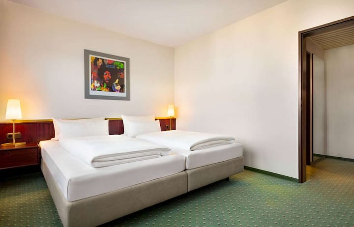 Jr Suite | Amedia Siegen | River District Stay - Siegen