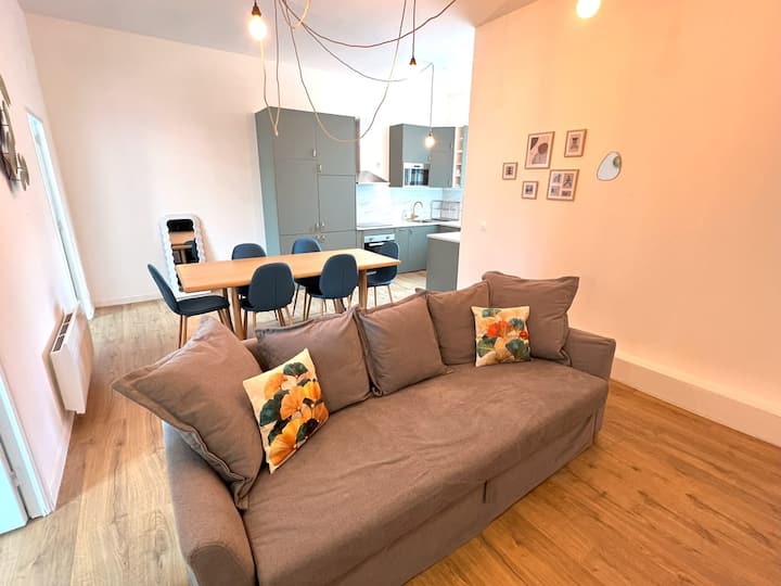 Appartement Rénové Au Cœur De Rennes 8p - Rennes