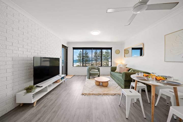 Happy Valley Tide - Bulcock Beachfront Apartment - Bribie Island