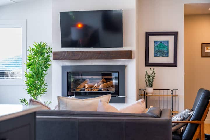 Farrant Drive Hideaway With Mountain Views - ワナカ