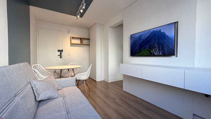 Apto 1q Garagem E Wi‑fi — Oficinas - Ponta Grossa