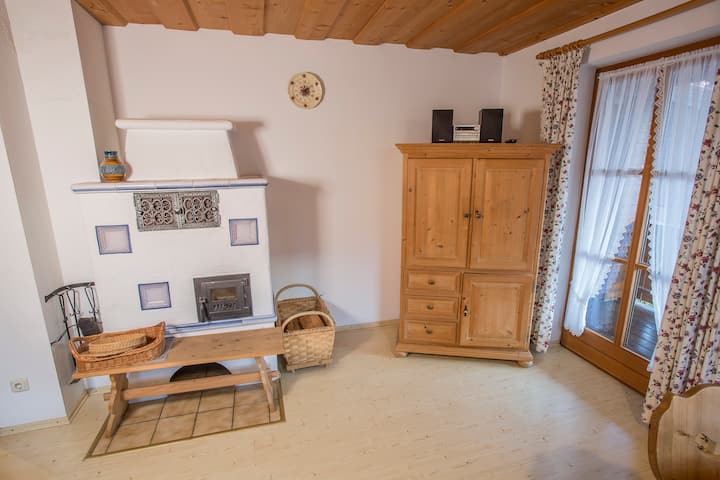 Holiday Flat 4, 75m², Bedroom, Kitchen, Balcony - Piding