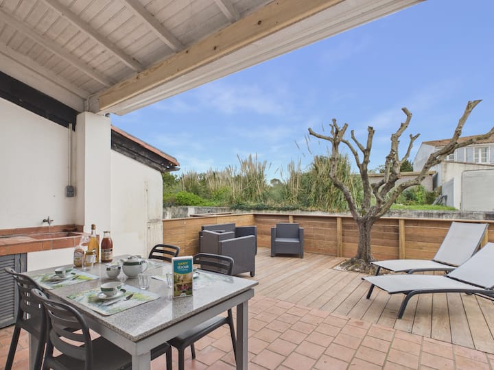 Séjour Pour 8, Jardin, Proche Marais Salants - Ars-en-Ré