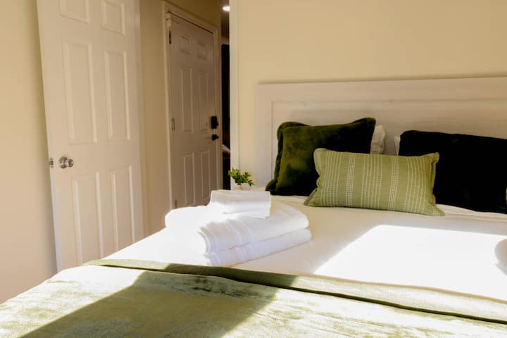 Eva - Cozy Apartment In Elizabethport - エリザベス, NJ