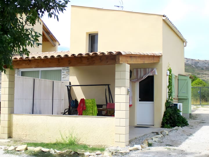 Gîte L'amandière - Montbrun-les-Bains