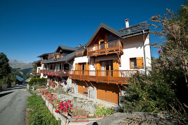 Le Sauza De Victor - Albiez-Montrond