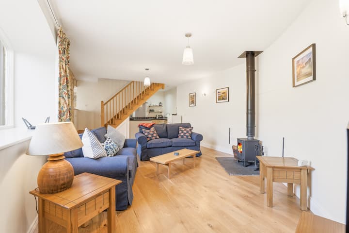 Courtyard Cottage - North East Escapes - Alnwick