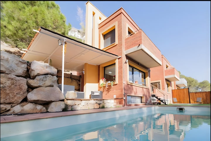 Villa Can Camarassa - Martorell