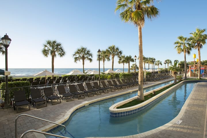 Wake Up To Ocean Breezes In 2 Beachfront Units - Myrtle Beach