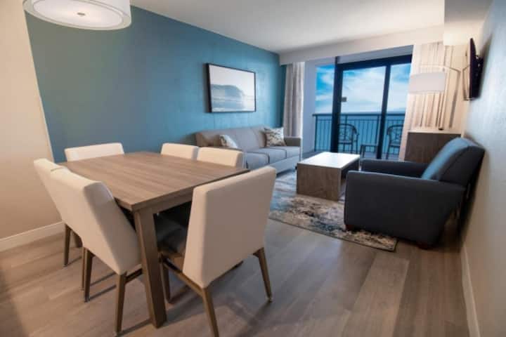 Oceanfront 3br Suite W/ Balcony & Beach Access - Myrtle Beach, SC